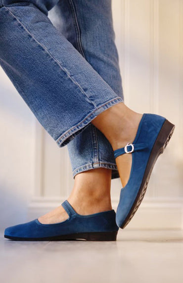 Kinaskor i bomullssammet, svart – Katrin Bååth | Ateljén